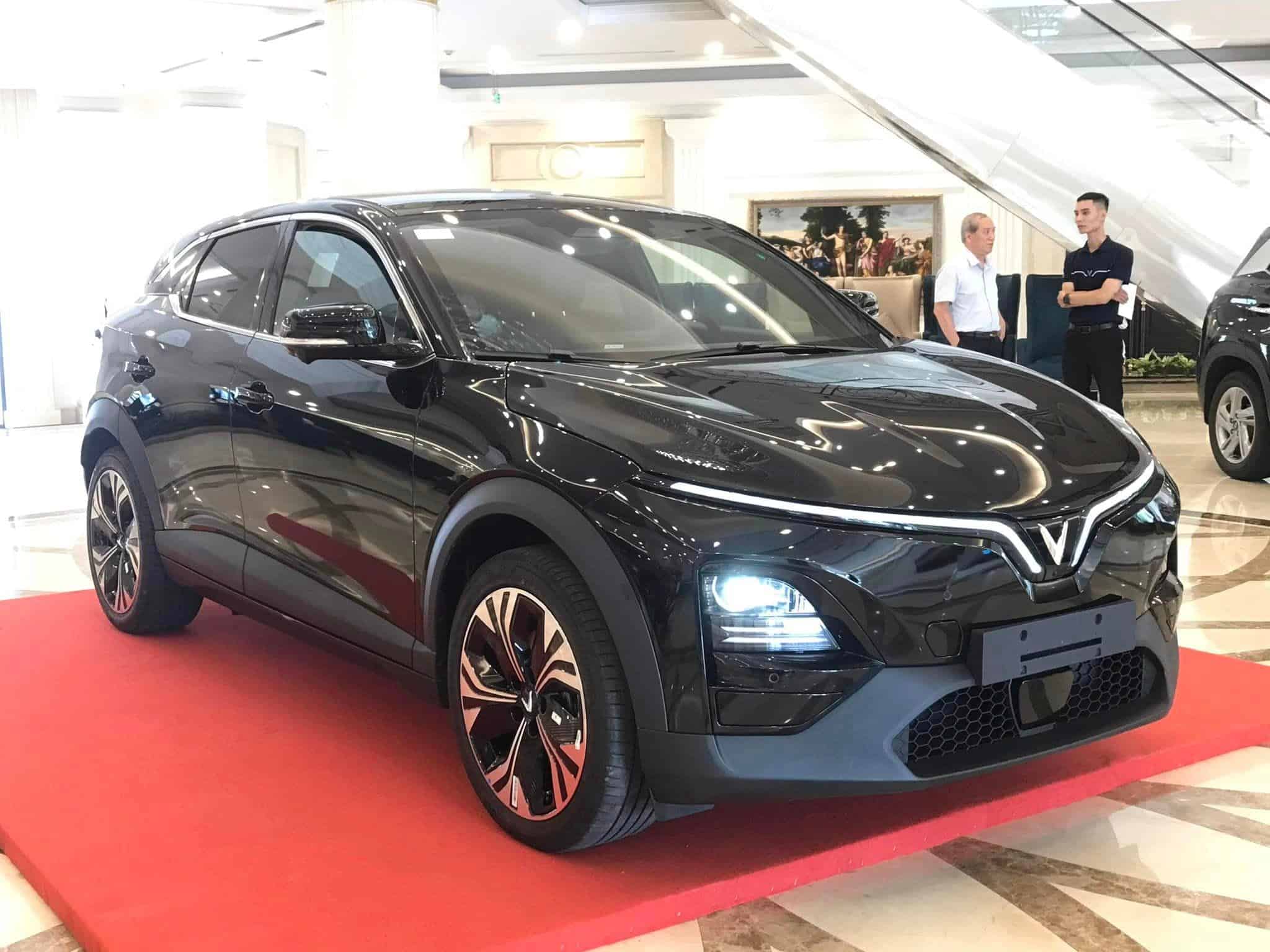 So Sánh Vinfast VF6 Eco và Plus : Chỉ 70 Triệu Cho Rất Nhiều Sự Khác ...