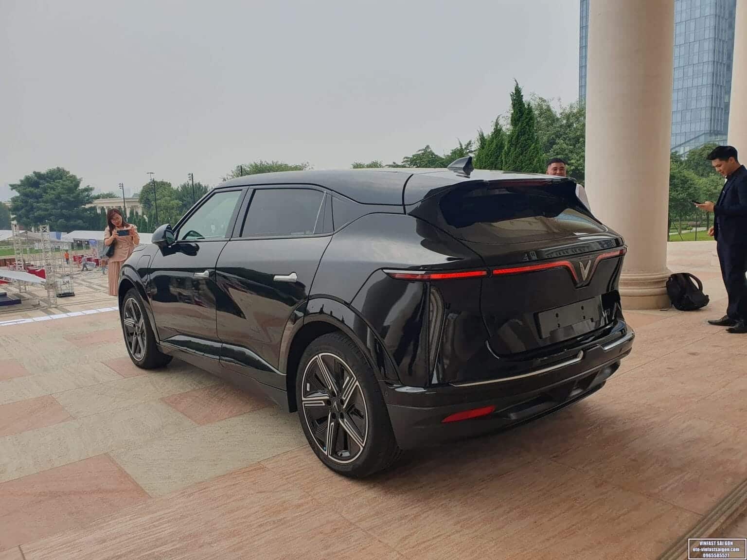 Xe VinFast VF7 Giá Lăn Bánh : Cập Nhật Bảng Giá Xe Lăn Bánh, Chính sách ...