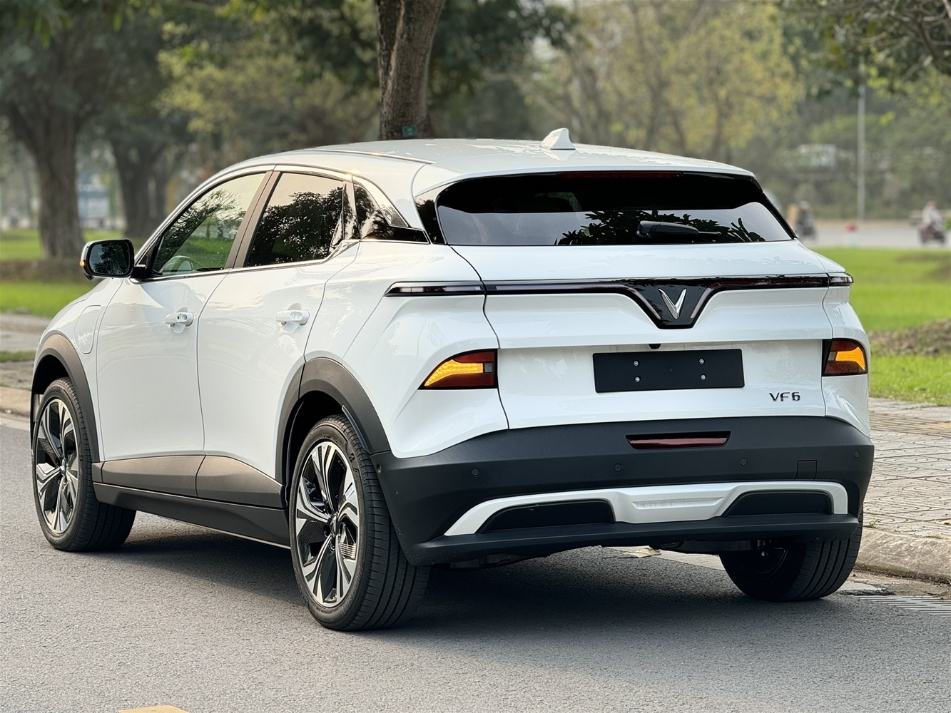 Công nghệ và tính năng thông minh trên xe VinFast VF6 - VinFast Sài Gòn